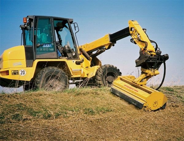 Tocator forestier atasabil la excavator marca SEPPI M model SUPER BMS ...